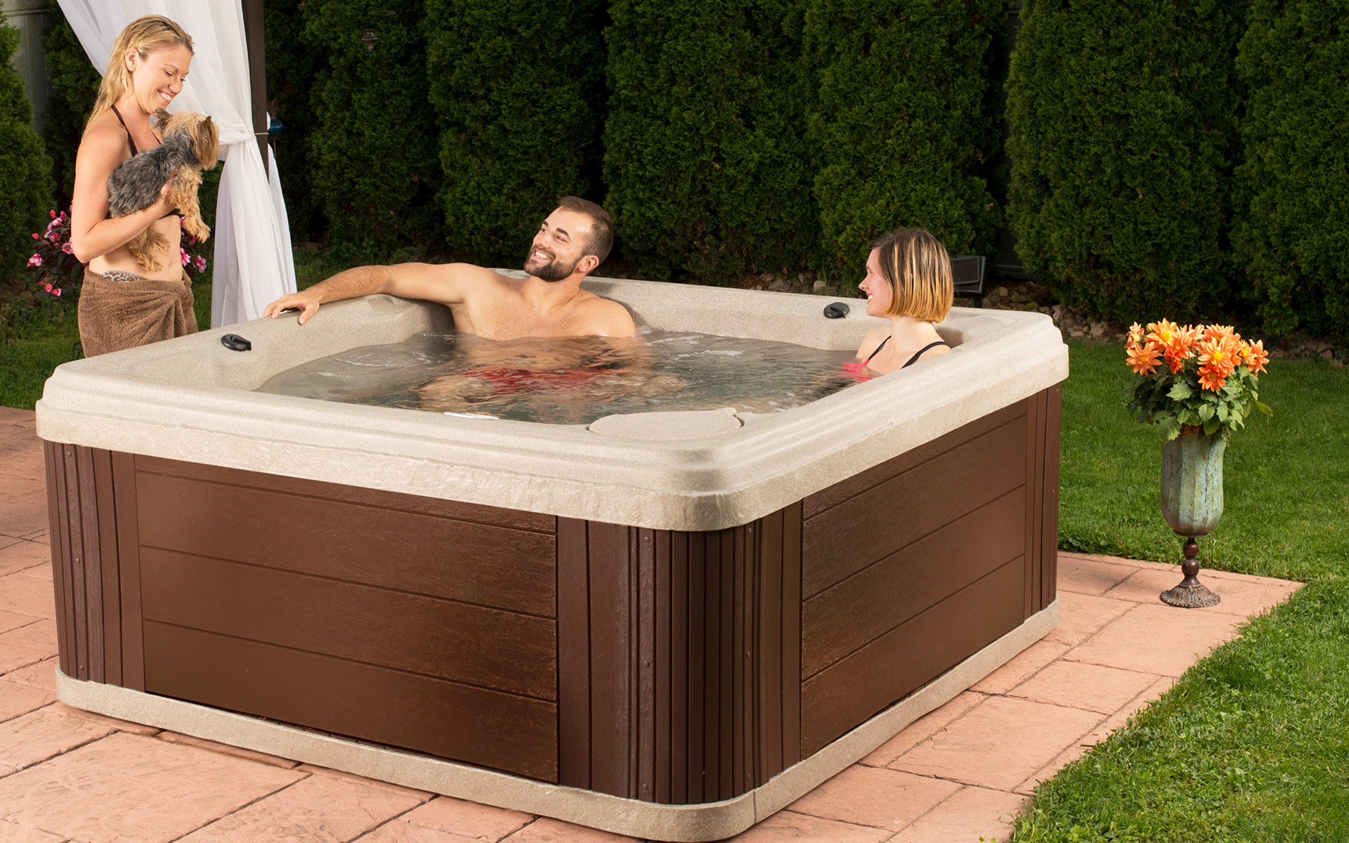 Hot Tubs — Evolution Spas